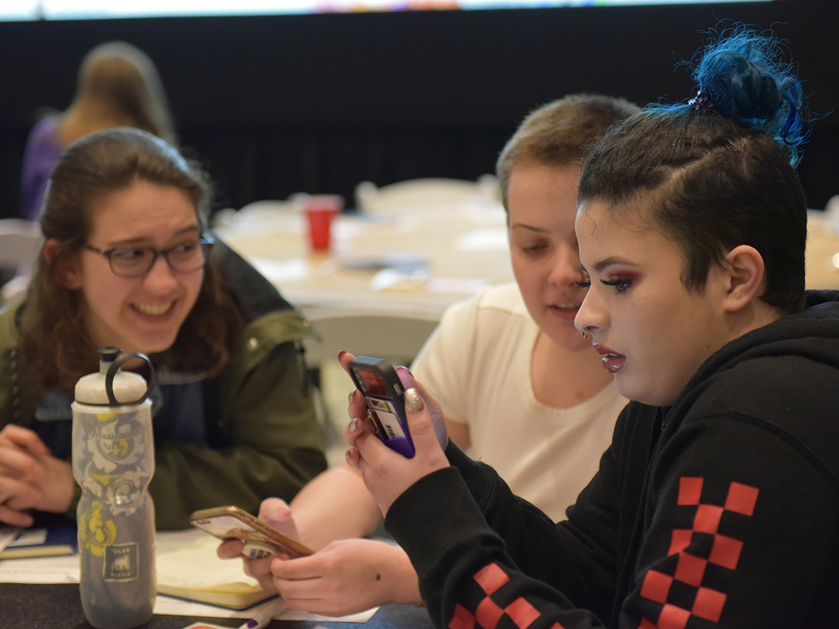 Facebook Teaches Students Branding Via Video - Emerson Today