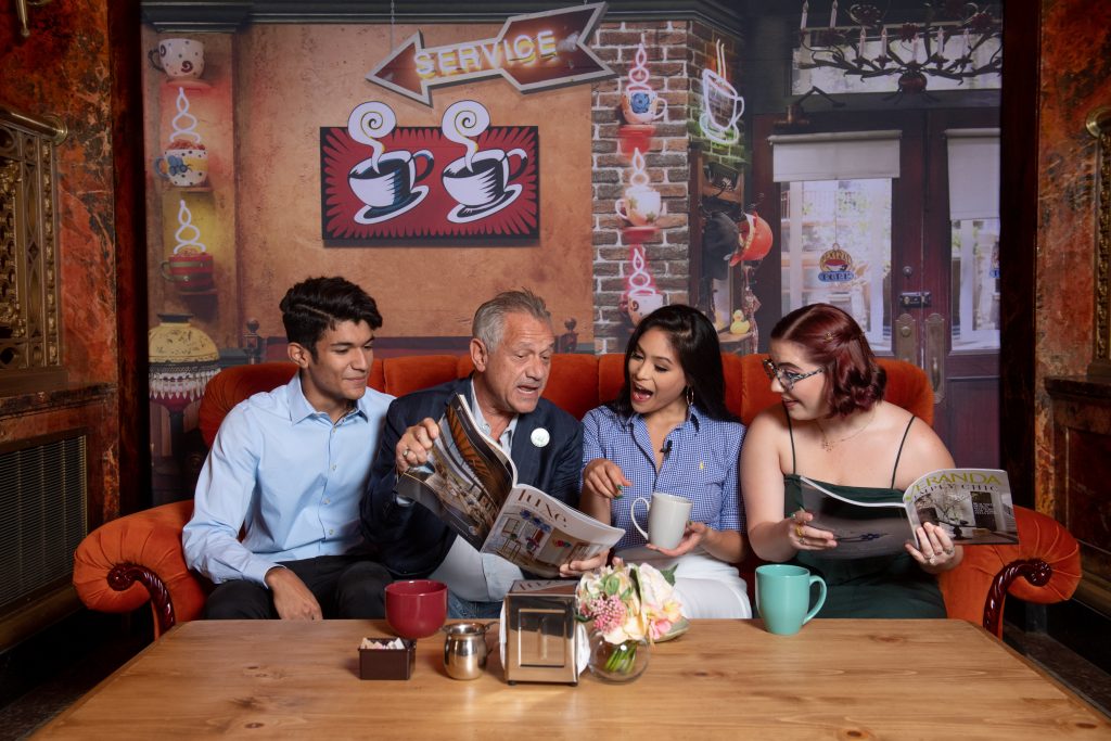 'Friends' 25th Anniversary: Producer Kevin Bright '76 on Ross and ...