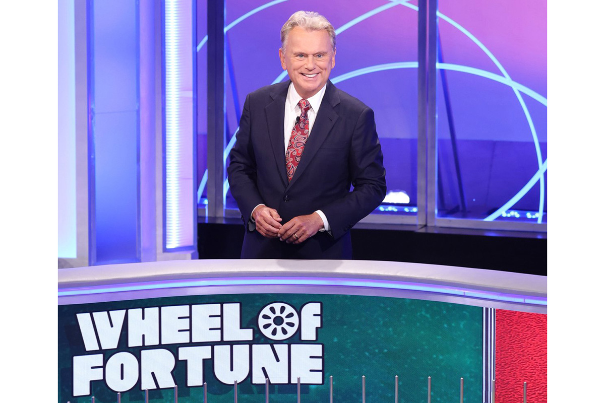 Riley on Why Vanna Should Be Sajak's Replacement as Wheel of Fortune ...